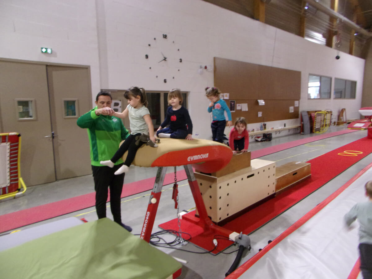 Gym pour les TPS PS – Ecole St-Exupéry